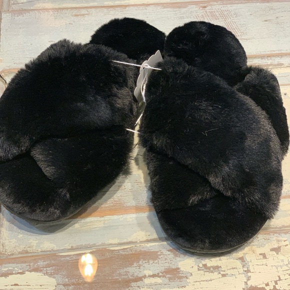 Fabulous Furs | Shoes | Nwt Donna Salyers Fabulous Furs Slippers | Poshmark